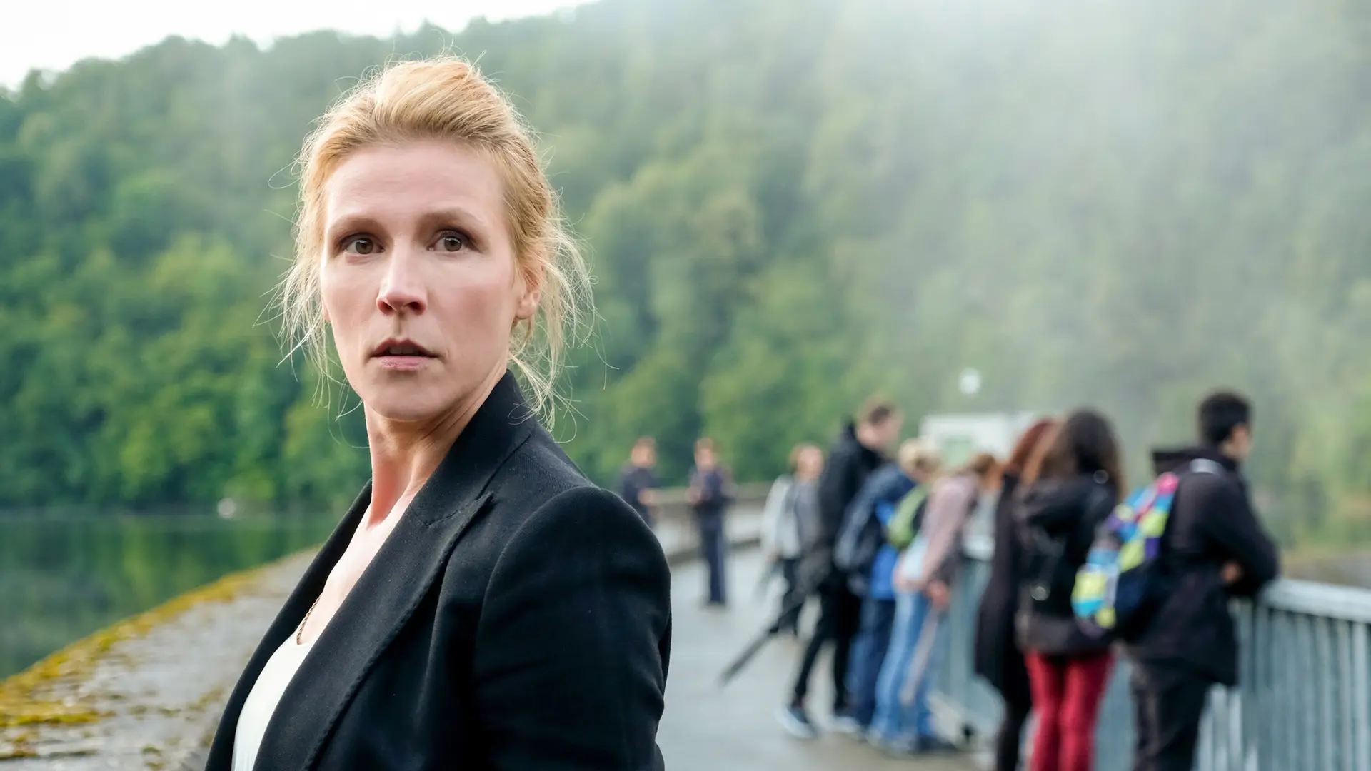 Folge 1: Tage, die es nicht gab | Staffel 1 (S01/E01 mit ...