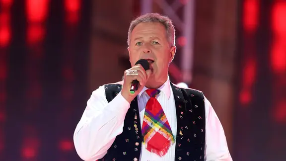 "Kastelruther Spatzen"-Frontmann Norbert Rier meldet sich nach Herz-OP ...