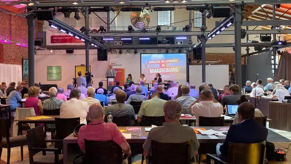 Streit um Kooperation mit der AfD: BSW tauscht Teile des Vorstands aus ...