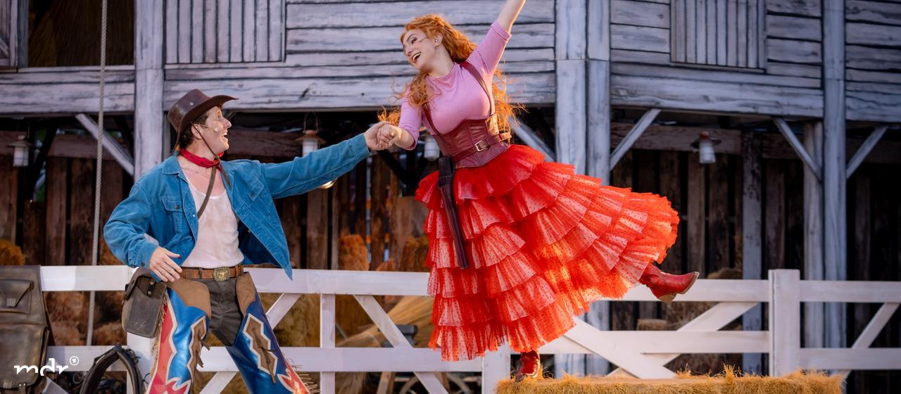 Wild-West in Magdeburg: "Oklahoma!" feiert Premiere beim Domplatz Open ...