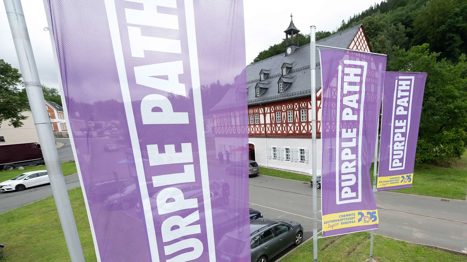 Purple Path - der neue Kunstwanderweg im Erzgebirge | mdr.de