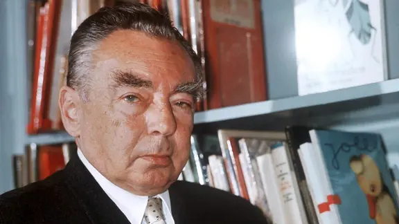 Erich Kästner: Die 10 berühmtesten Bücher und Gedichte | mdr.de