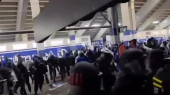 Brutale Krawalle nach FCM-Spiel: Polizei ermittelt gegen Fans wegen ...