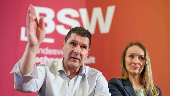 Vor den Landtagswahlen: BSW offen für Zusammenarbeit mit AfD | mdr.de