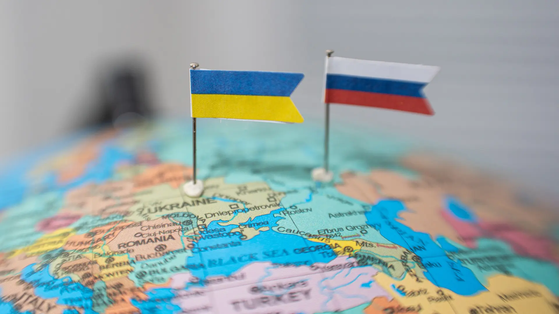 Montag: Ukraine greift nach Einsatz von Oreschnik-Rakete russische ...