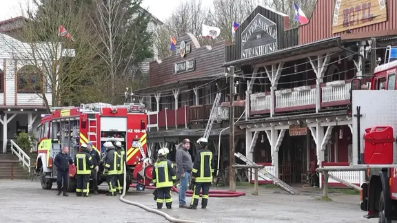 Feuer in Pullman City ausgebrochen | mdr.de