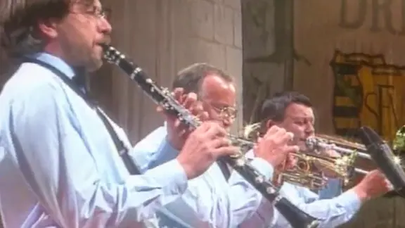 Dixieland-Parade fällt aus: Stadt weist Kritik der Veranstalter von ...