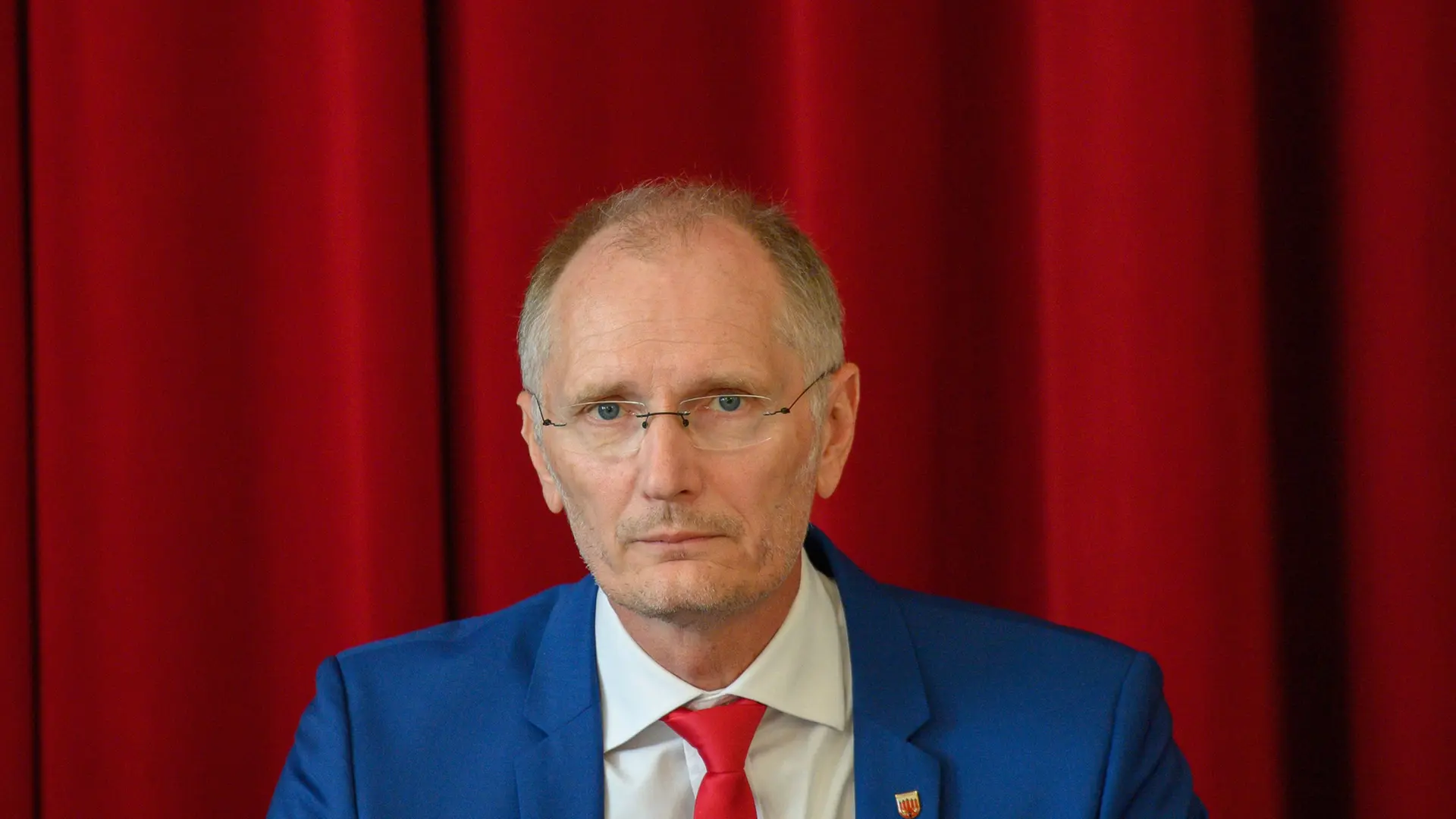 Bürgermeisterwahl in Zerbst: SPD-Amtsinhaber setzt sich gegen AfD ...