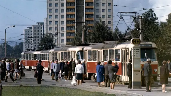 Tatra-Straßenbahnen in der DDR | mdr.de