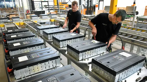 Tesvolt baut Mega-Batteriespeicher in Wittenberg: 35 Millionen Euro ...