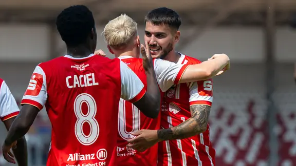 Rot-Weiß Erfurt holt Ex-Dynamo-Talent Schulze | mdr.de